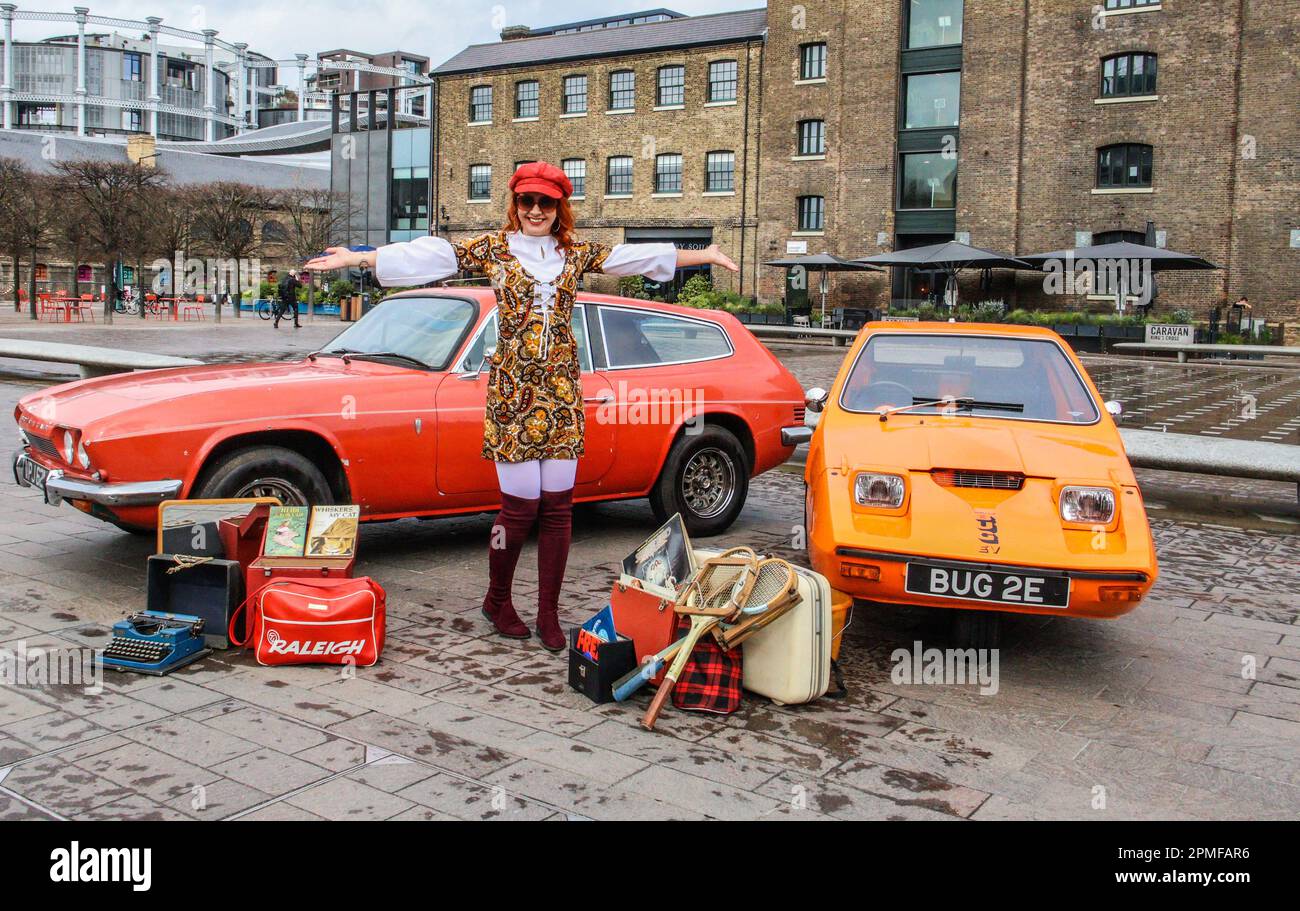 Classic car boot sal hi-res stock photography and images - Alamy