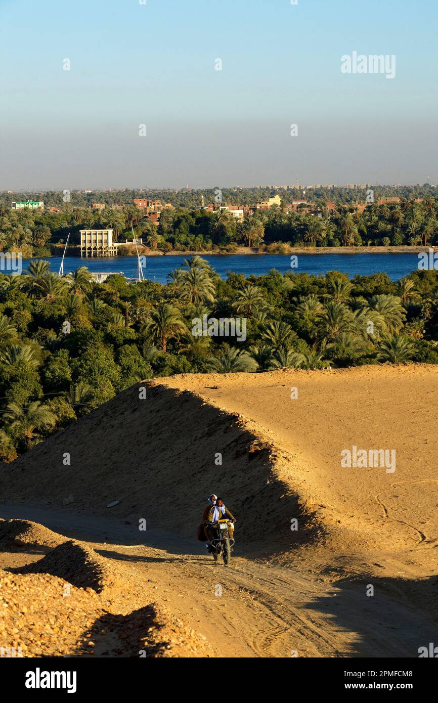 Egypt, Upper Egypt, Nile Valley, Nile river banks Stock Photo - Alamy