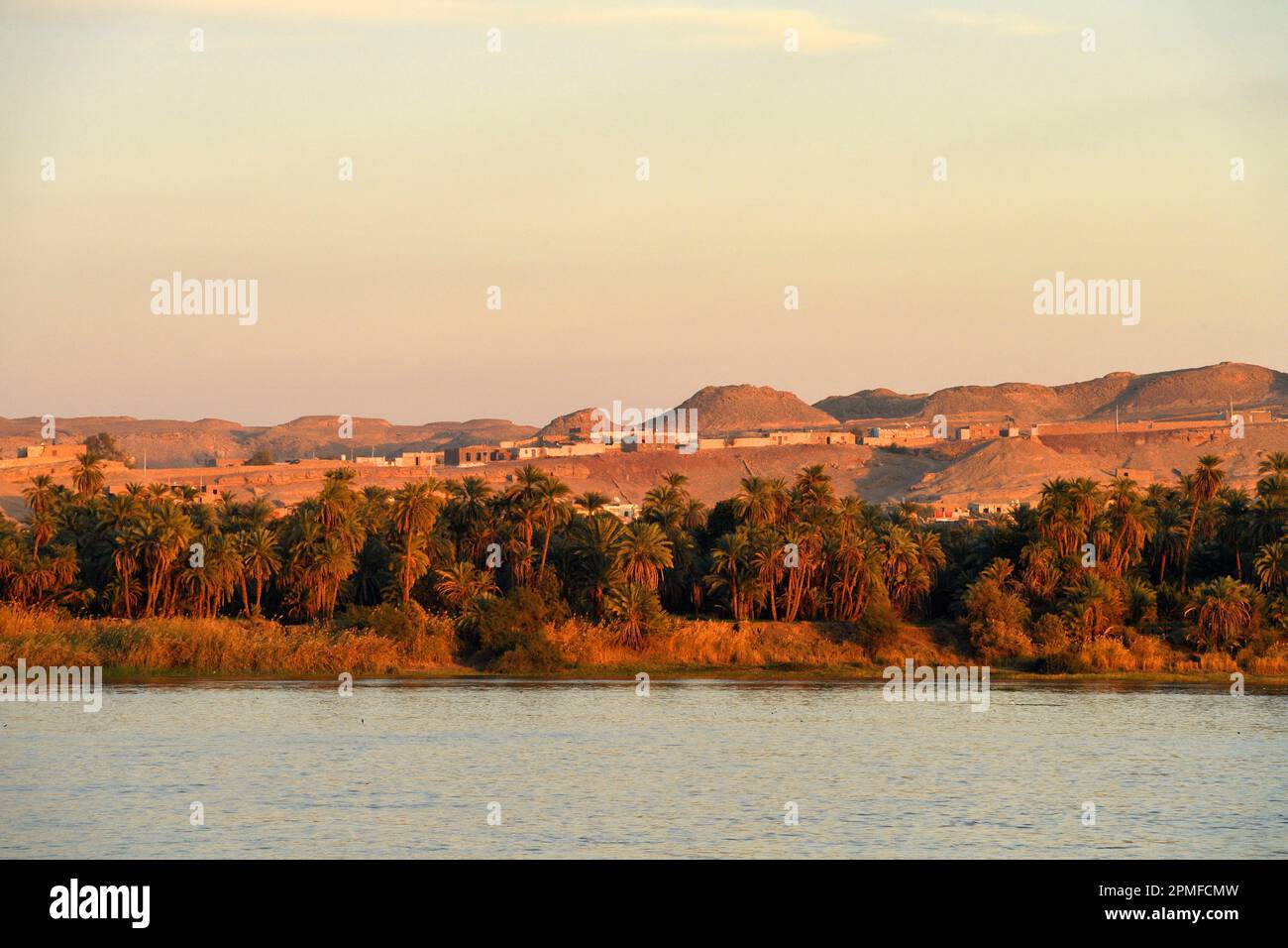Egypt, Upper Egypt, Nile Valley, Nile river banks Stock Photo - Alamy