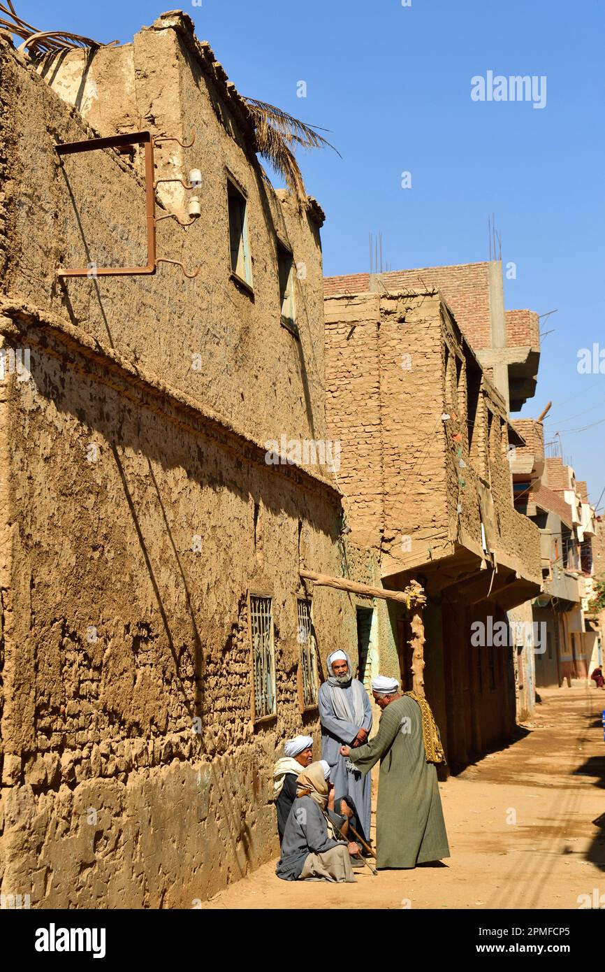 Egypt, Upper Egypt, Nile Valley, country scene, village life Stock ...