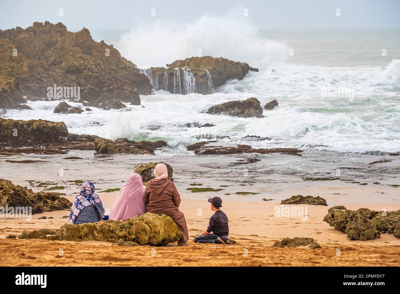 Morocco, province of Sidi Bennour, Oualidia, the beach Stock Photo - Alamy