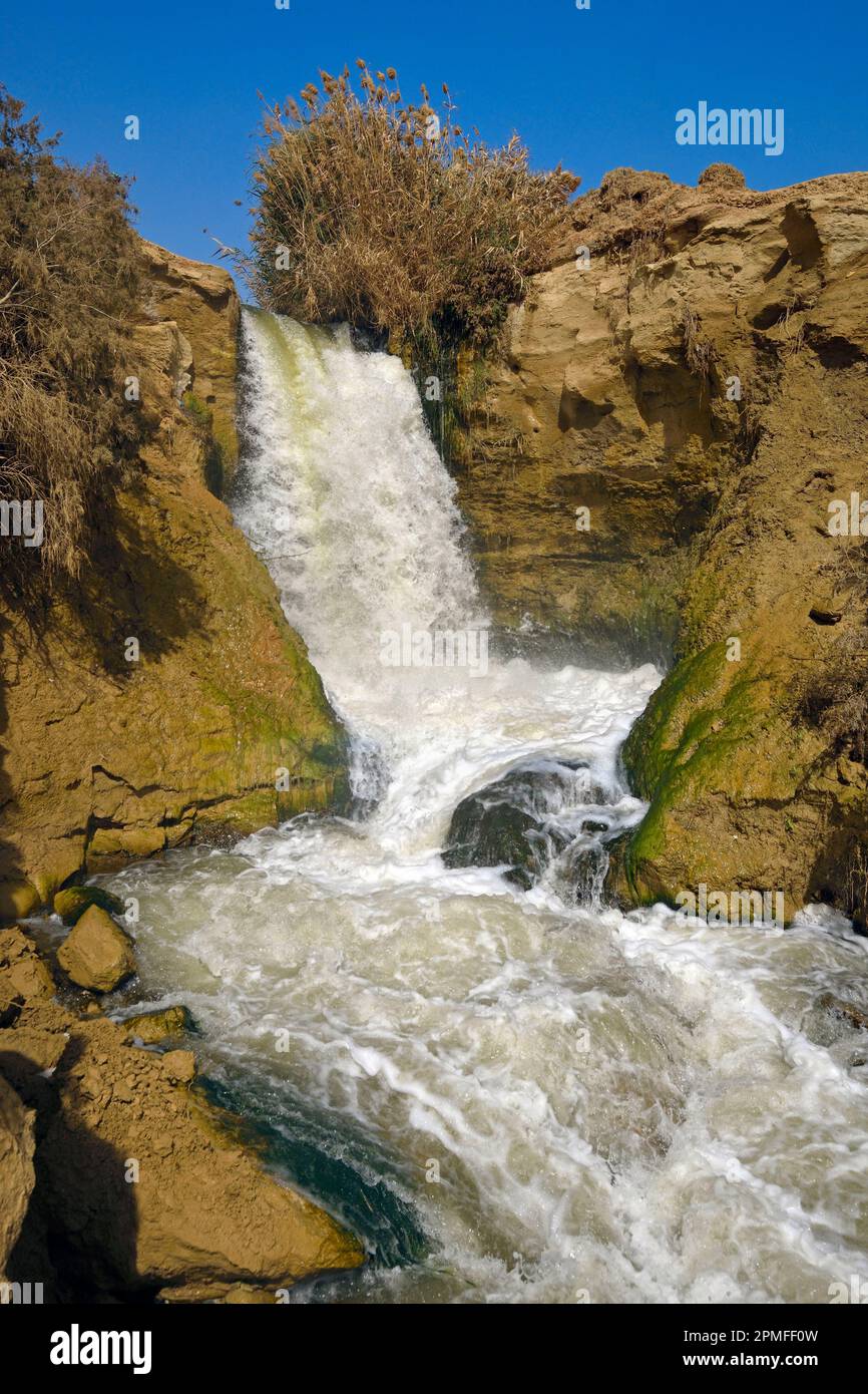 Wadi el rayan waterfall egypt hi-res stock photography and images - Alamy
