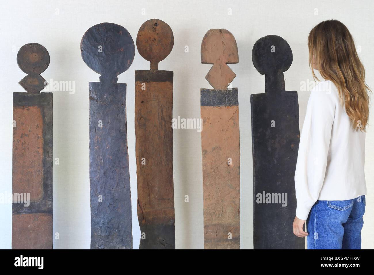 France, Var, Saint Tropez, Galerie Lucas Ratton dedicated to tribal art ...