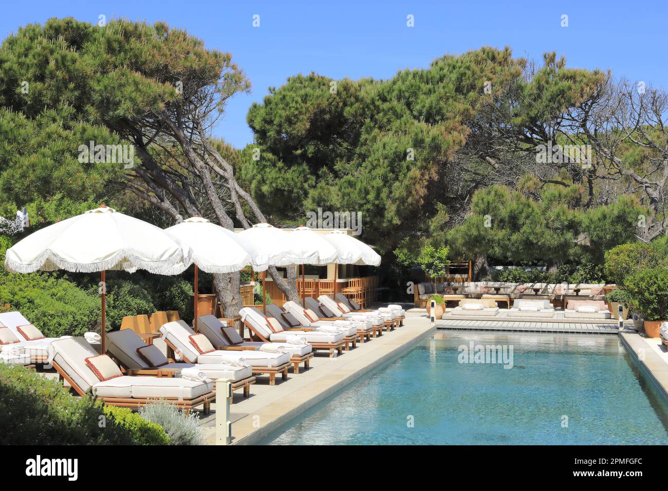 Hugo restaurant hi-res stock photography and images - Alamy