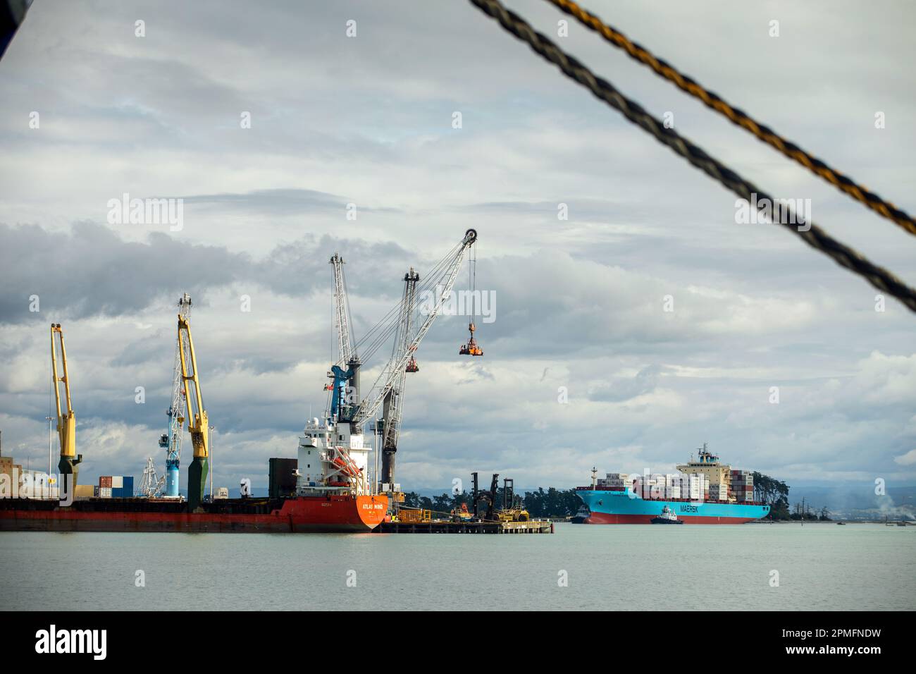 Maersk shipping container hi-res stock photography and images - Alamy