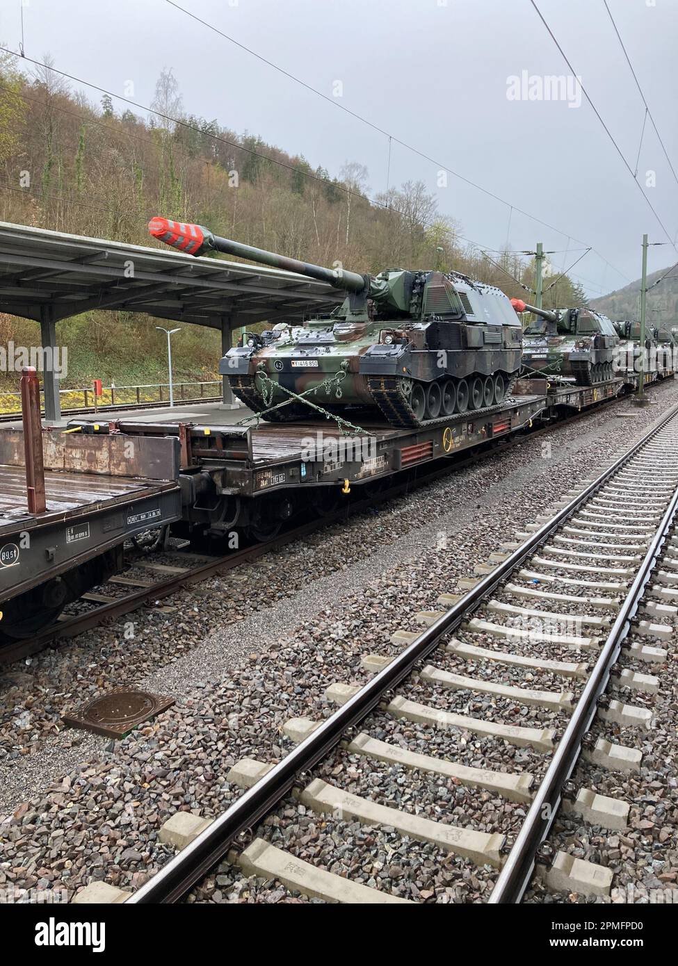 Panzerhaubitze artillery hi-res stock photography and images - Alamy