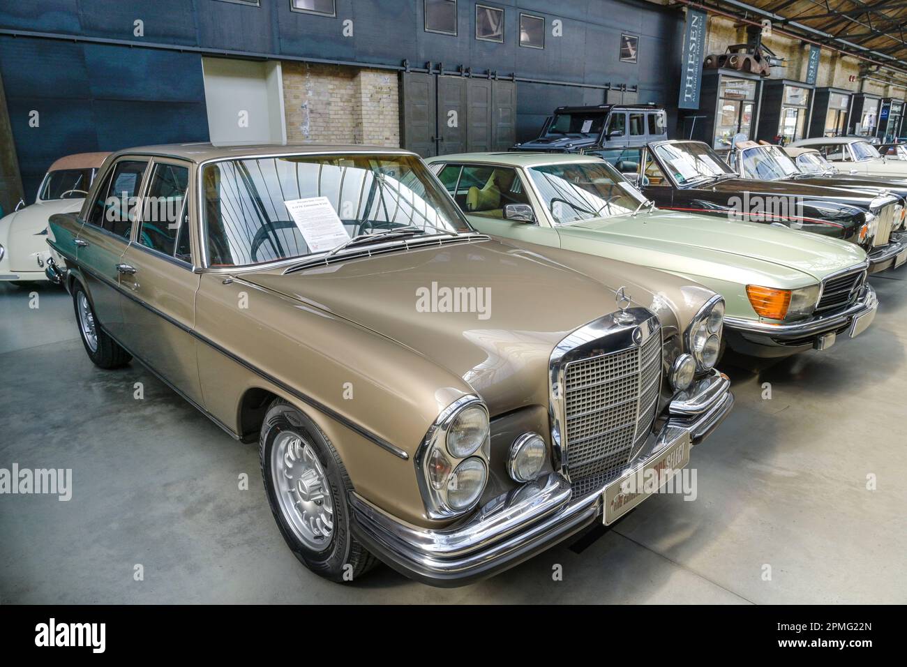 Mercedes Benz Limousine W 108, Classic Remise, Wiebestraße, Moabit ...