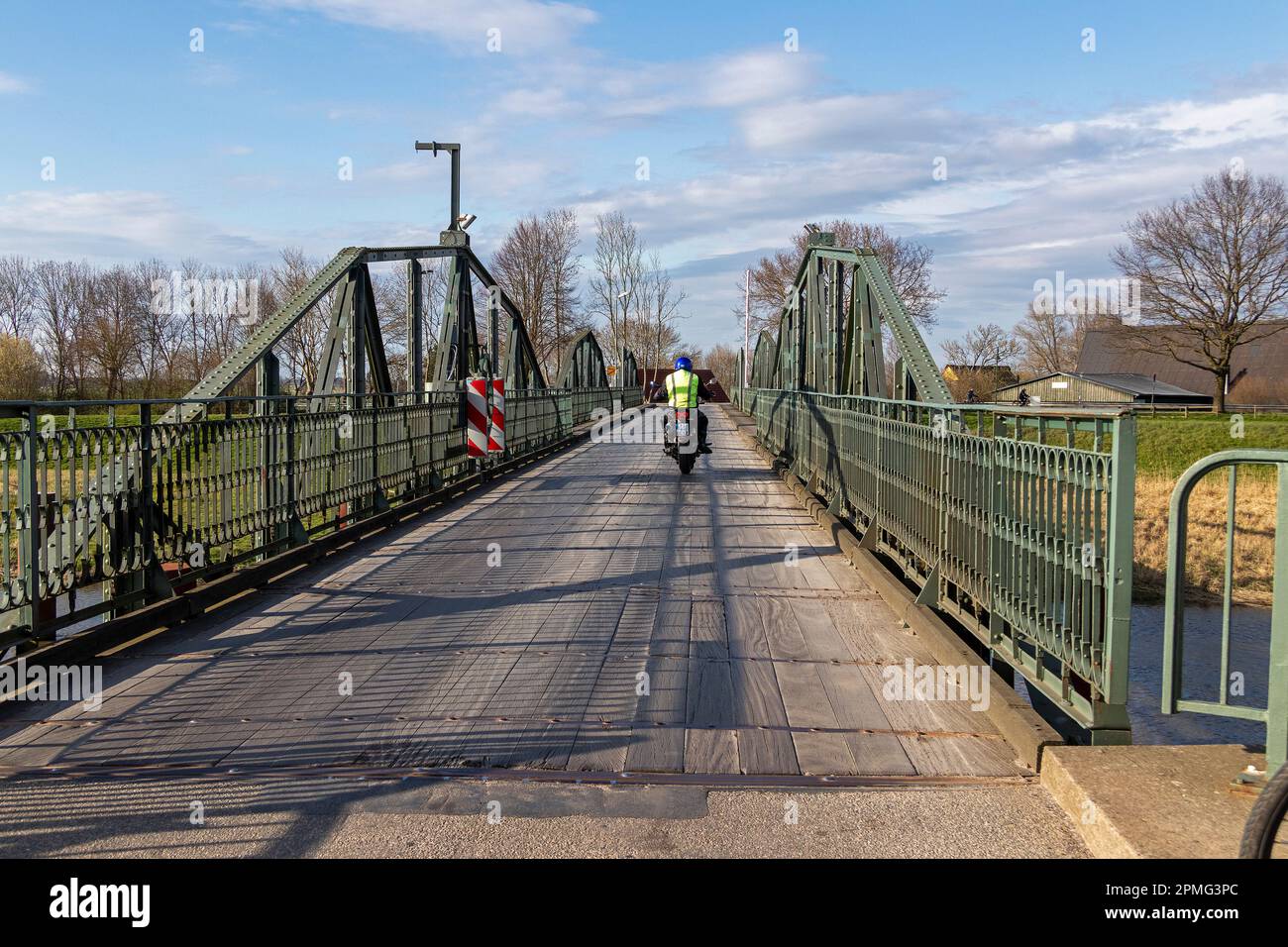 Turning bridge between Klevendeich and Neuendeich, motorbike ...
