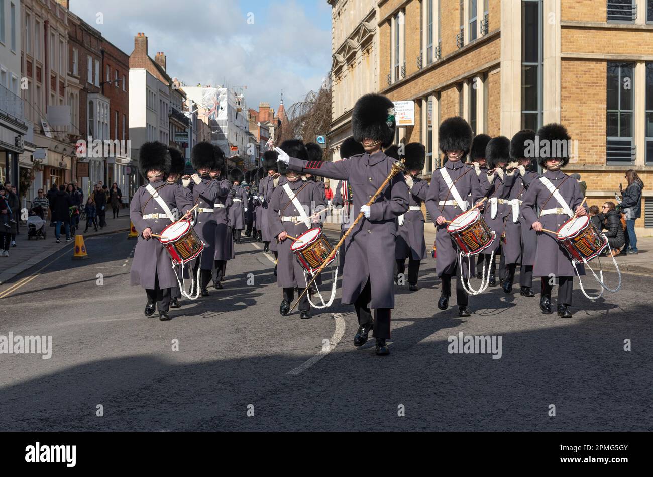 Windsor, Berkshire, England, UK. 2023. Guardsmen marching back to ...