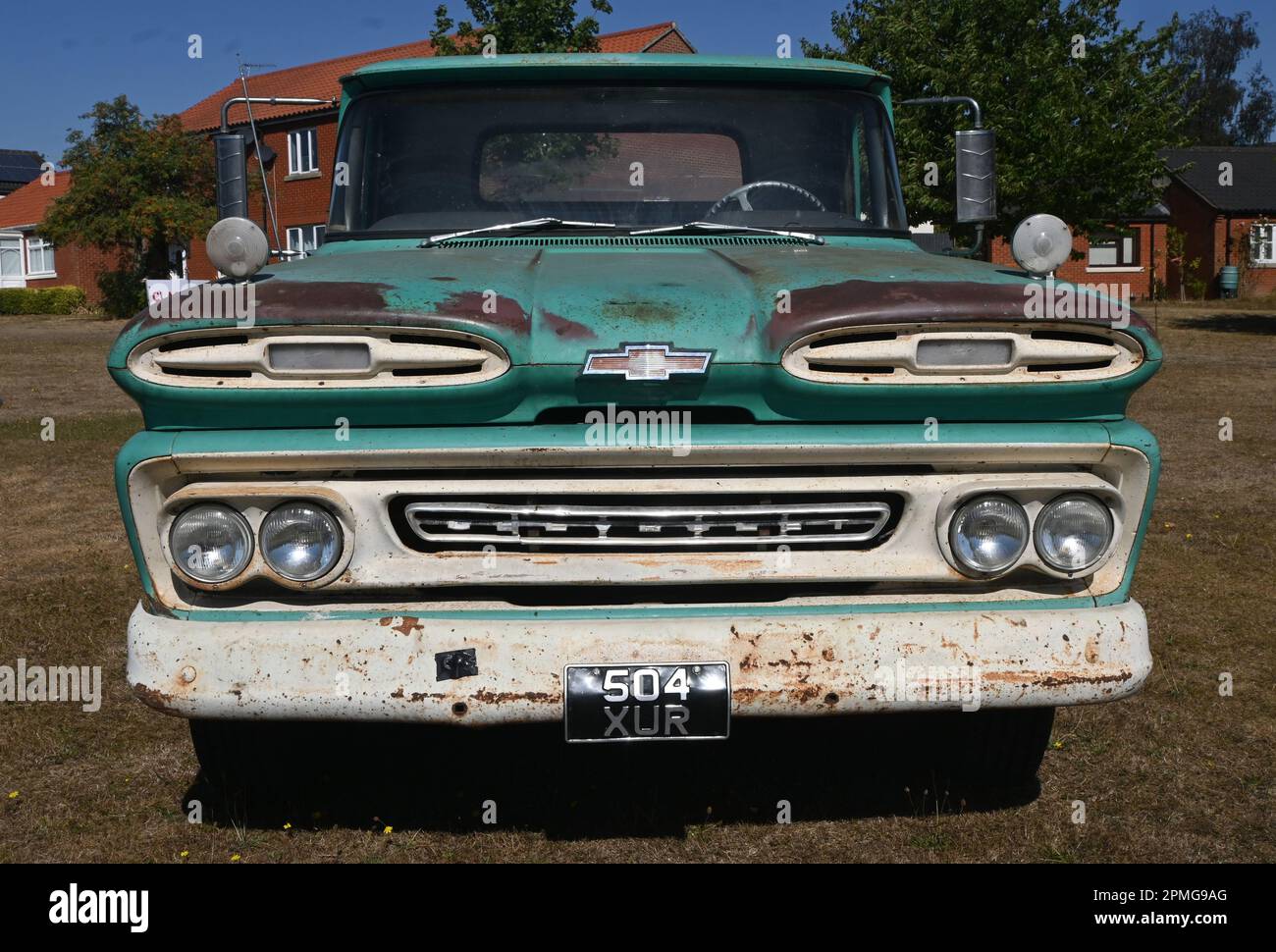 Old battered rusty chevrolet car hi-res stock photography and images ...