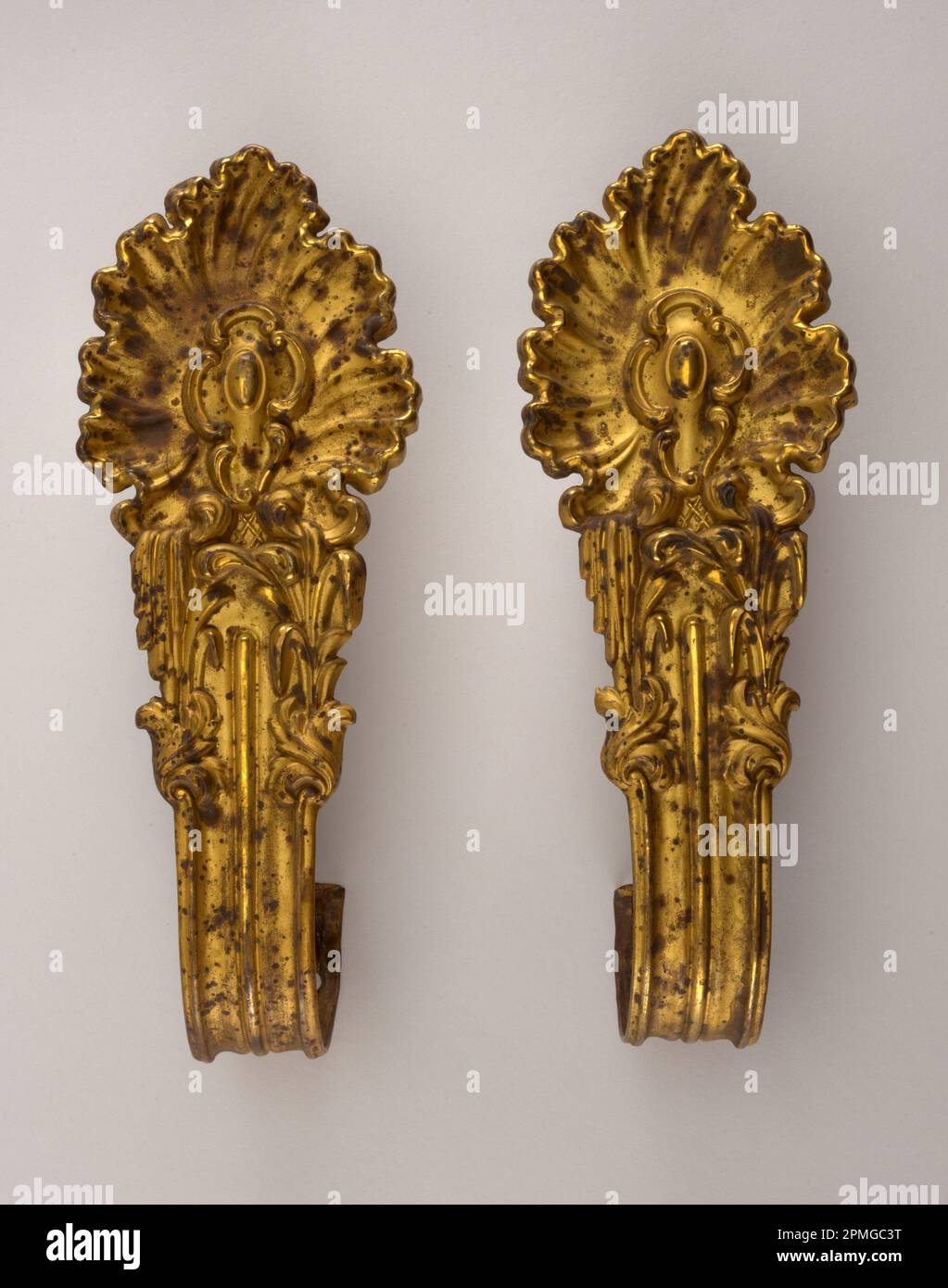 Copper tie hi-res stock photography and images - Alamy