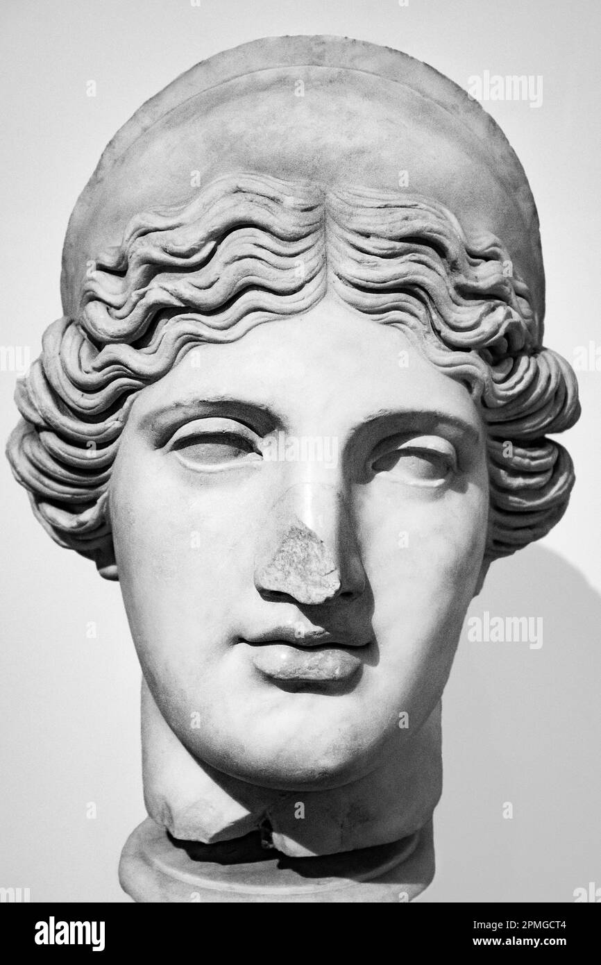 Woman statue eye Black and White Stock Photos & Images - Alamy