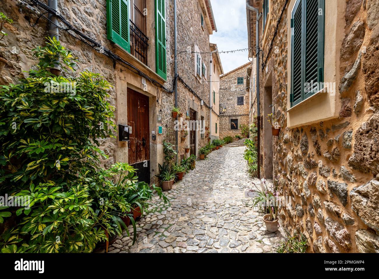 Medieval architecture in Spain Stock Photo - Alamy