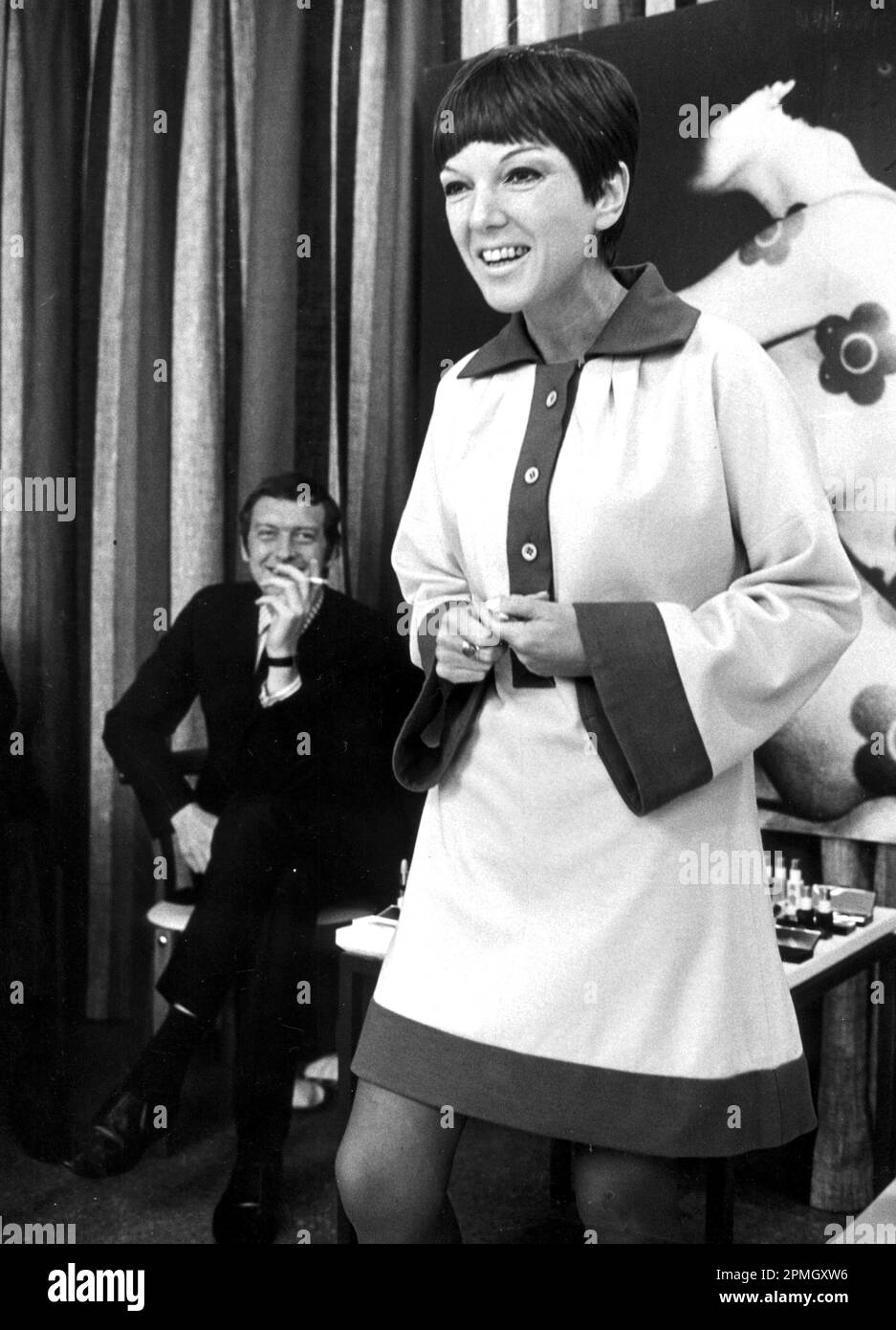 Alexander department store Black and White Stock Photos & Images - Alamy