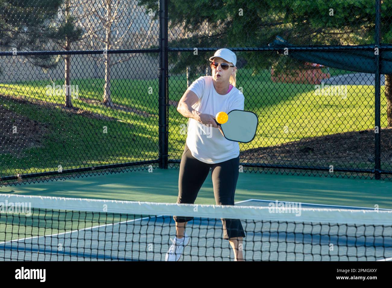 Female pickleball hi-res stock photography and images - Alamy