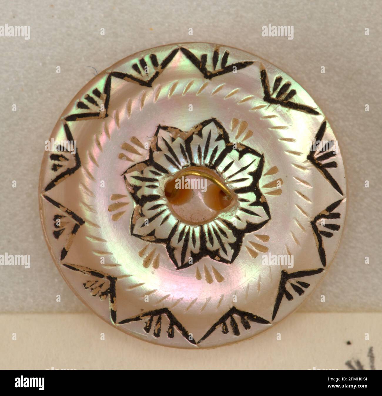 Button (France); mother-of-pearl Stock Photo - Alamy