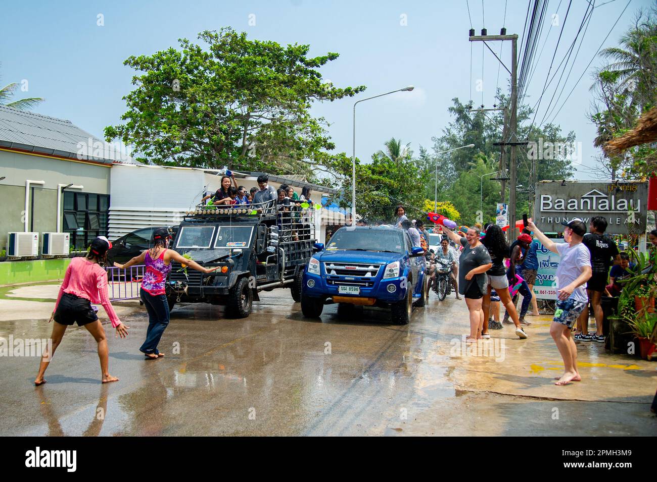 April 13 2023-Thung Wua Laen Beach - Chumphon area: Crowds celebrate ...