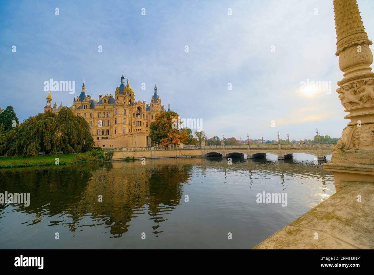 Schweriner schlossgarten hi-res stock photography and images - Alamy