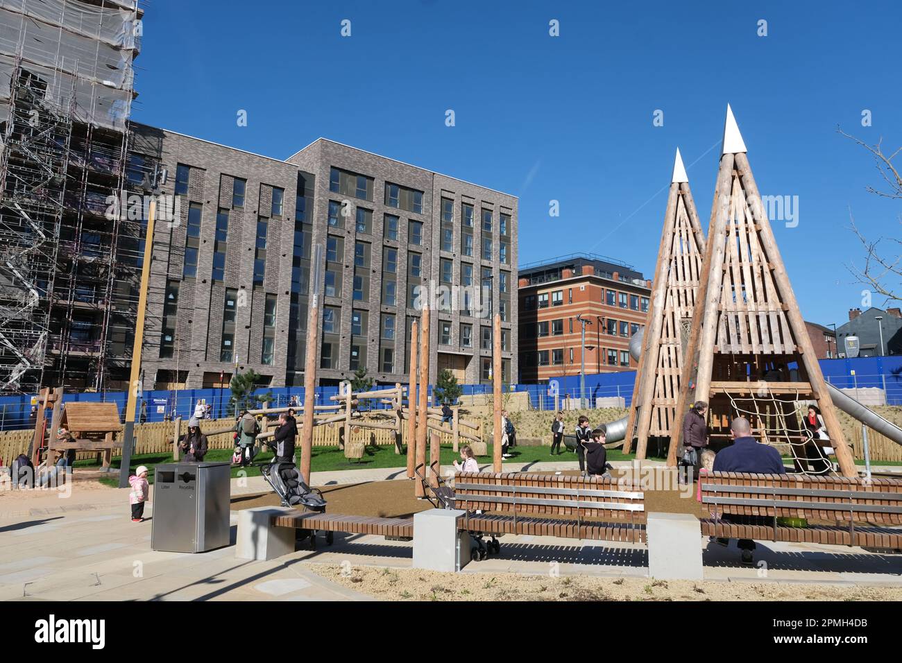 Pounds Park opens in the centre of Sheffield after months of ...