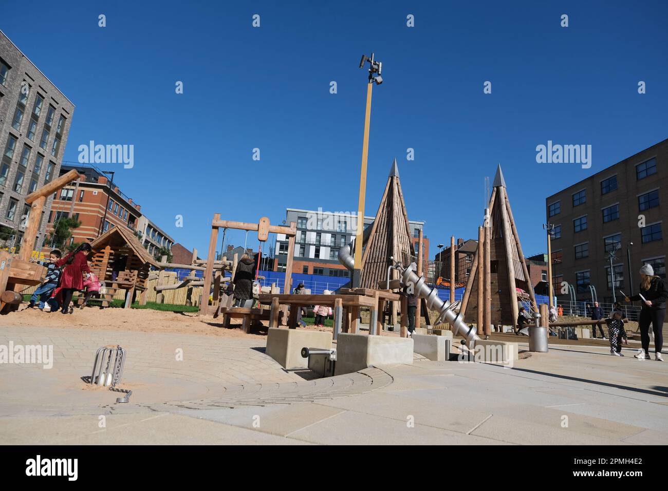 Pounds Park opens in the centre of Sheffield after months of ...