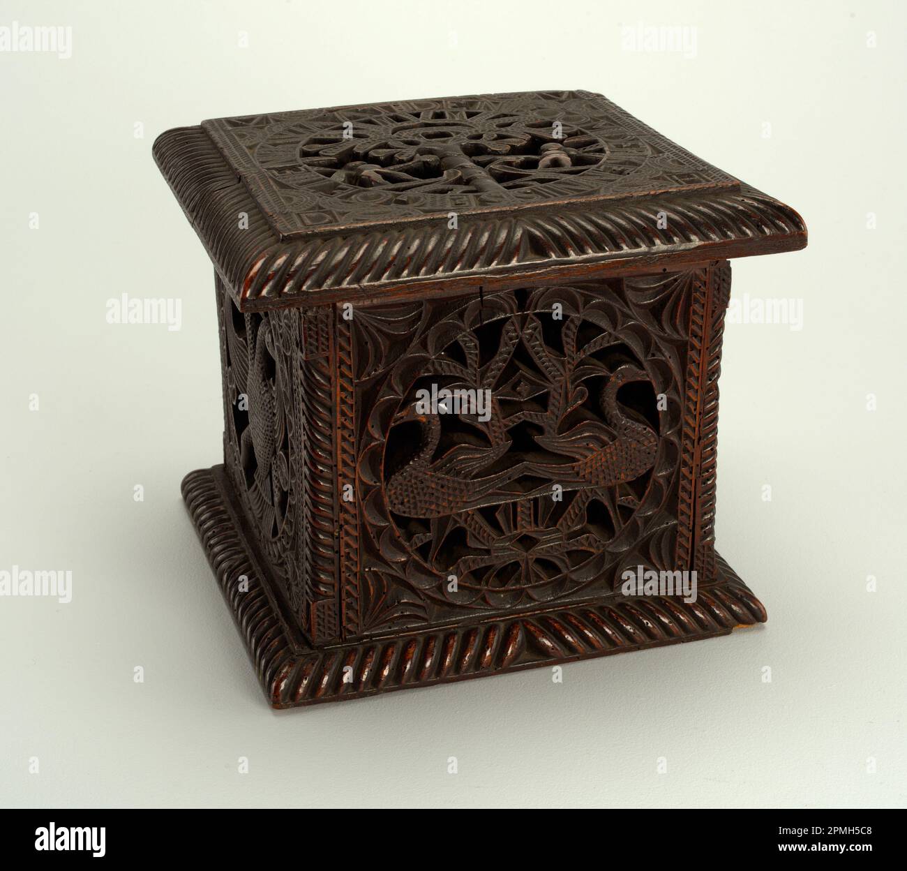 Foot Warmer (Netherlands); wood Stock Photo - Alamy