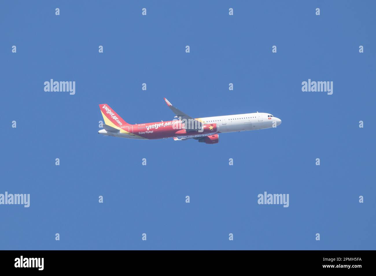 Chiangmai, Thailand - January 5 2023: VN-A542 Airbus A321-200 of ...