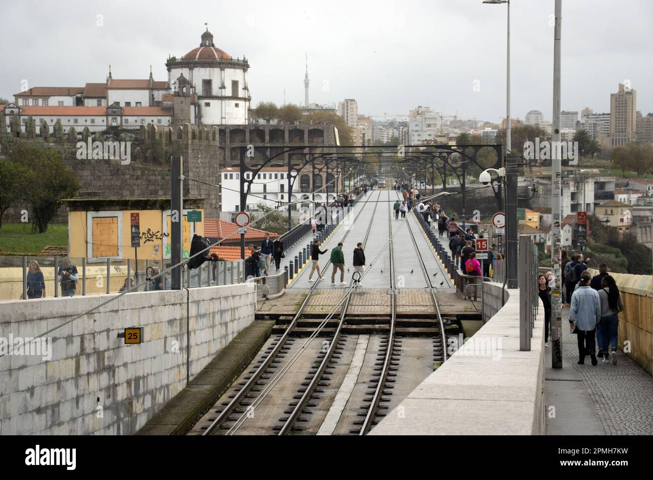 PORTO, PORTUGAL - OCTOBER 31, 2022 Porto Metro tram lines on the Luís I ...