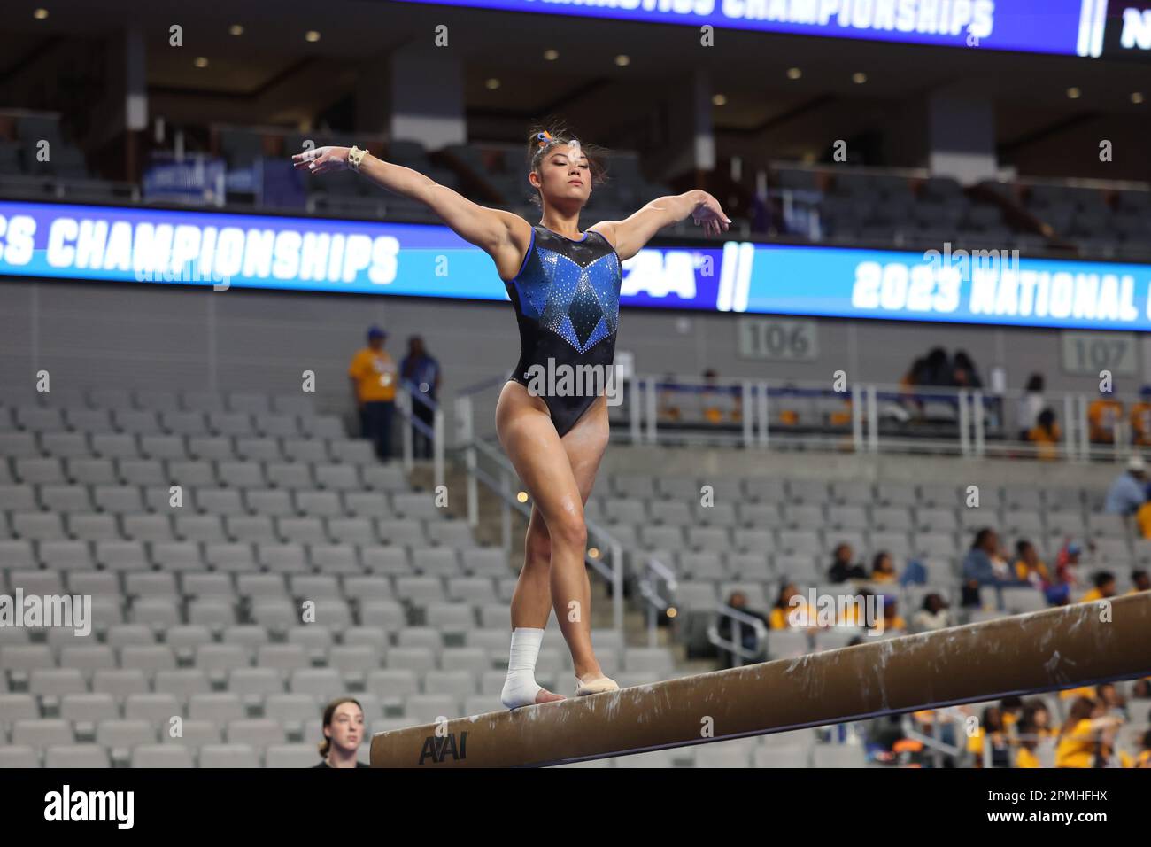 Fort Worth, Texas, USA. 12th Apr, 2023. Kayla DiCello (University of ...