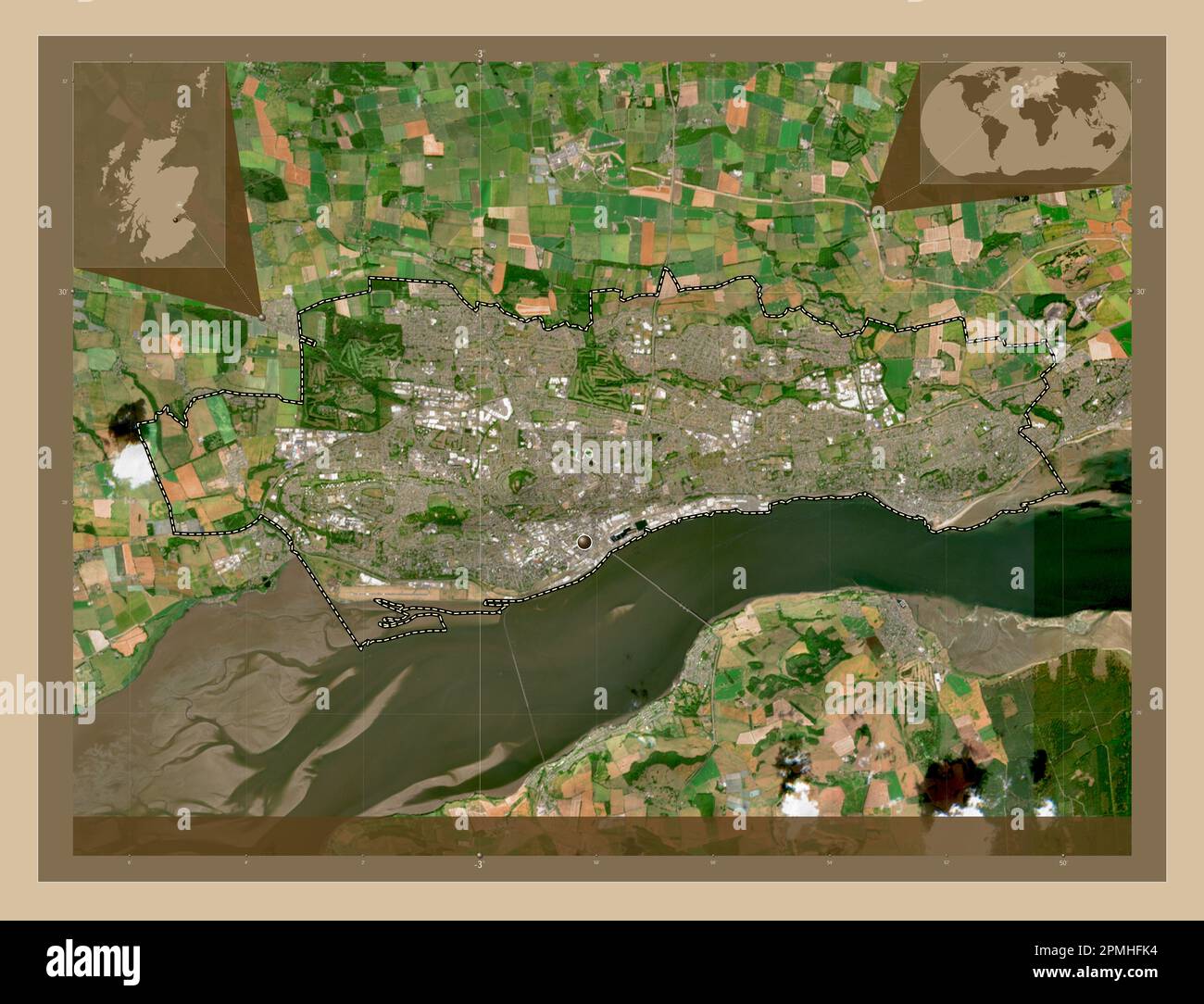 Dundee, region of Scotland - Great Britain. Low resolution satellite ...