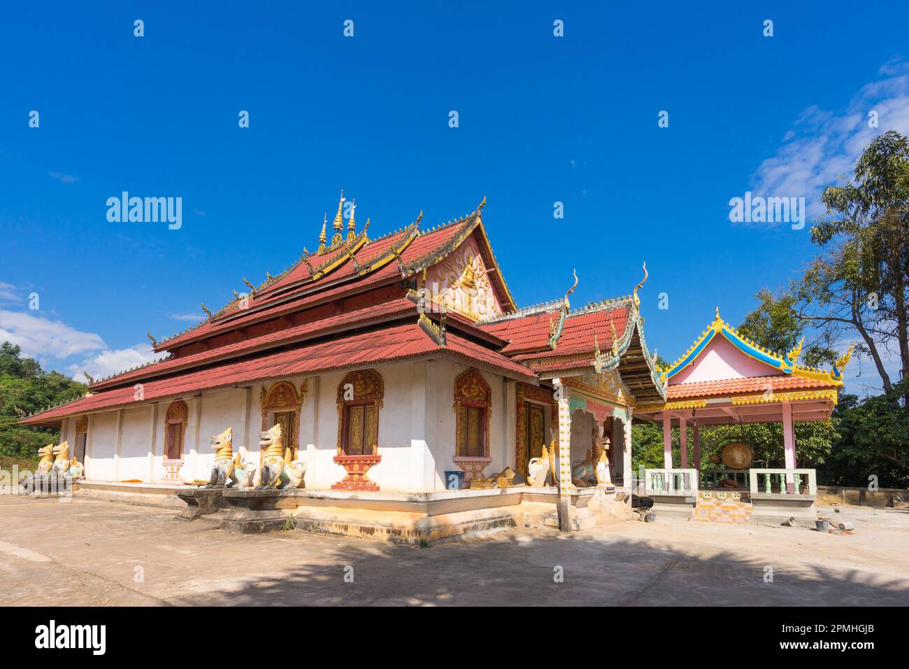 Luang namtha temples hi-res stock photography and images - Alamy