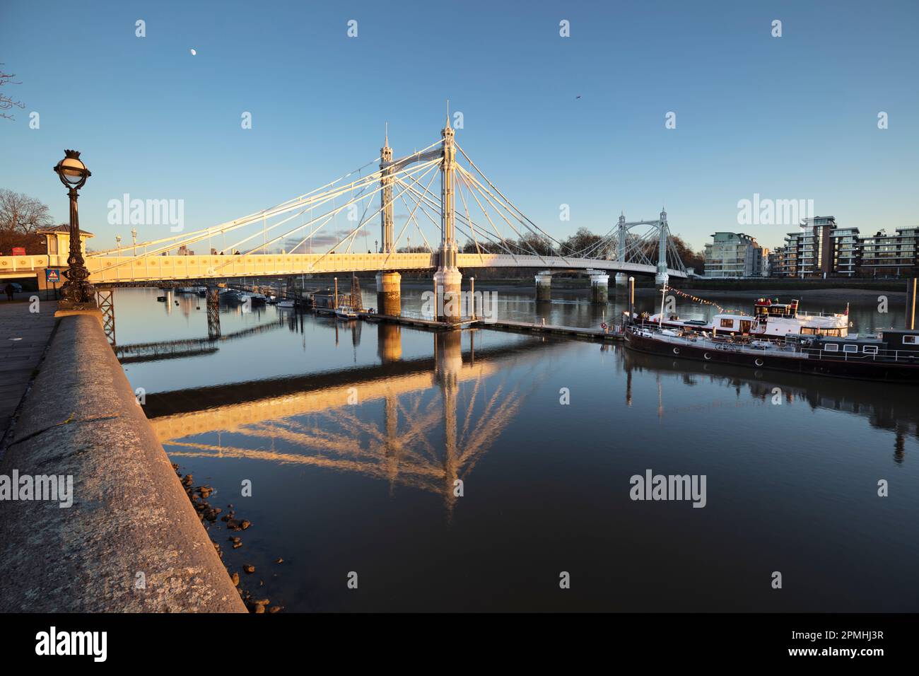Albert Bridge over the River Thames at Chelsea, London, England, United ...