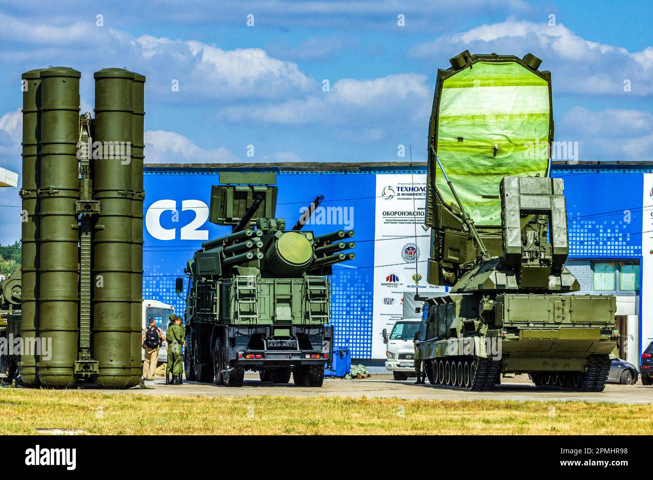Anti-aircraft missile systems S-300, Pantsir-S1 and the radar station ...