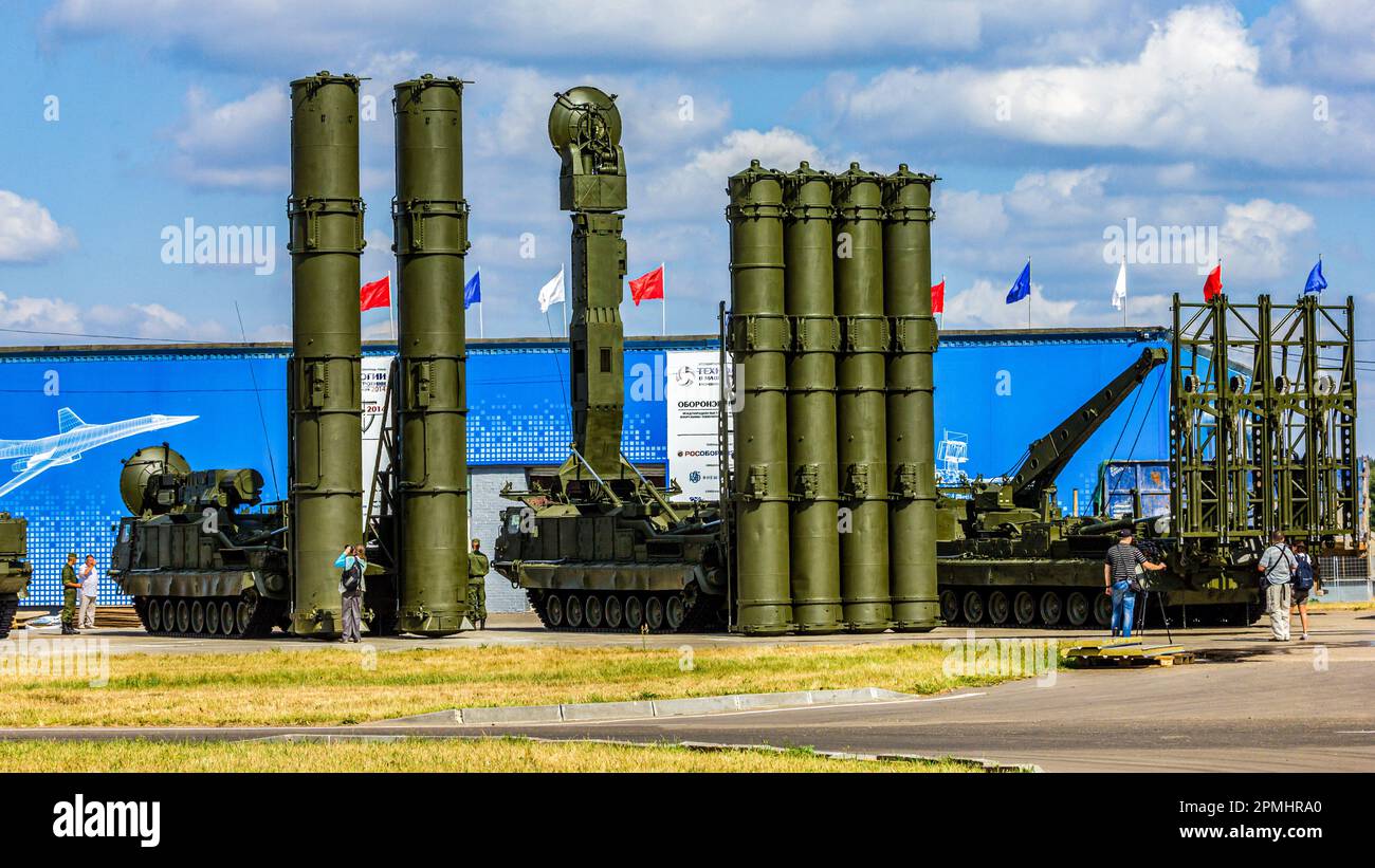 Russian anti tank weapons hi-res stock photography and images - Alamy