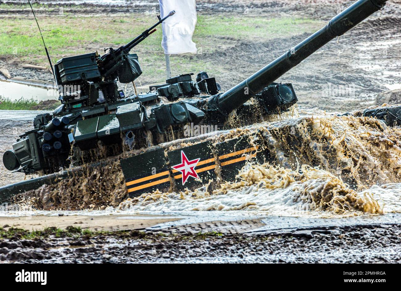 The main battle tank T-72B3 of the Russian army at the training ground ...