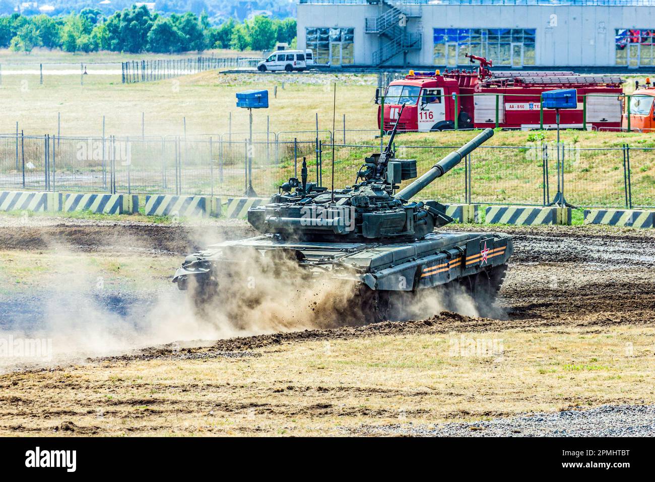 The main battle tank T-72B3 of the Russian army at the training ground ...