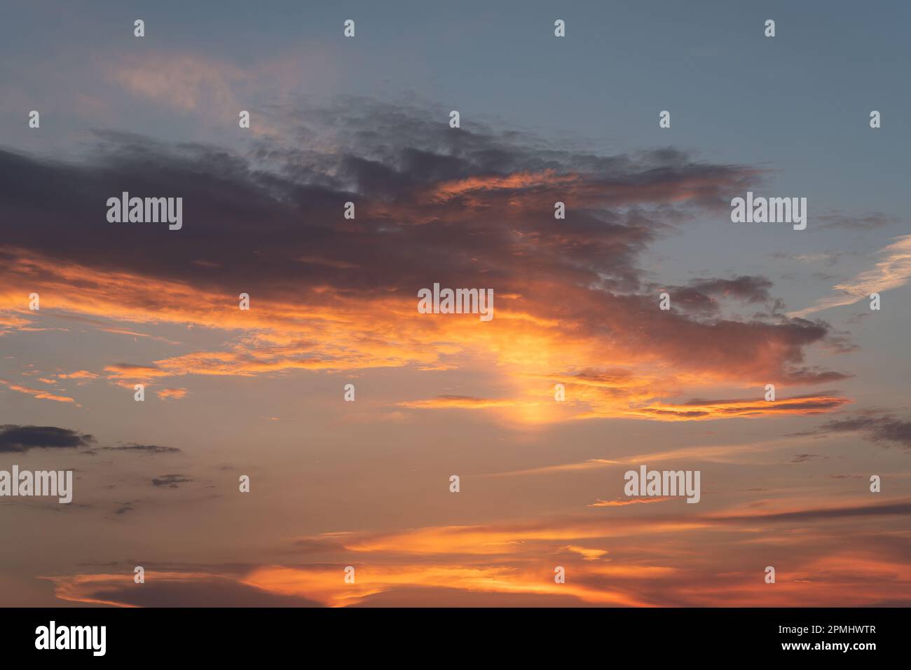 Stunning sunset colors hi-res stock photography and images - Alamy