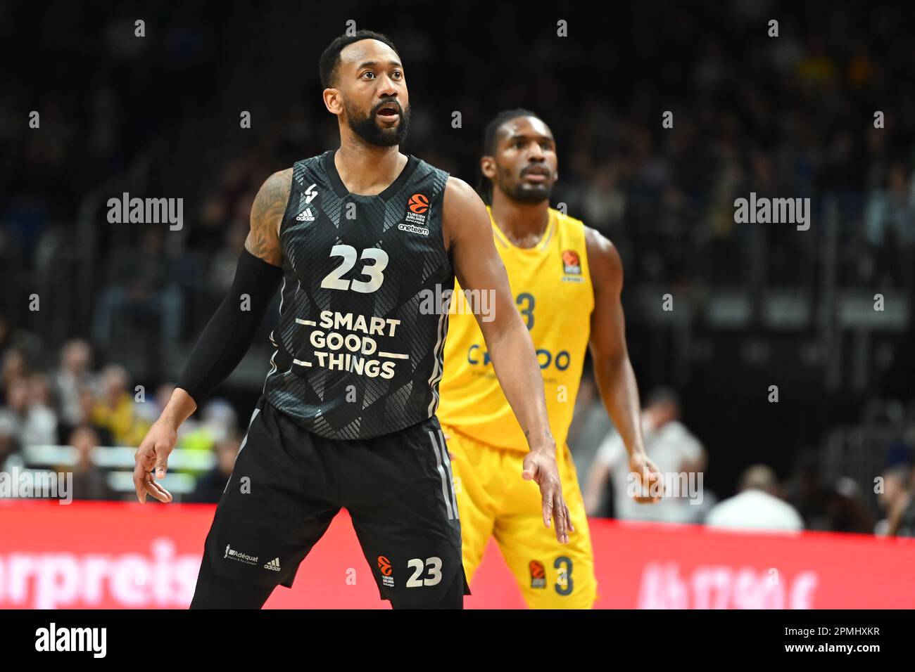 Mercedes benz stadion hi-res stock photography and images - Alamy