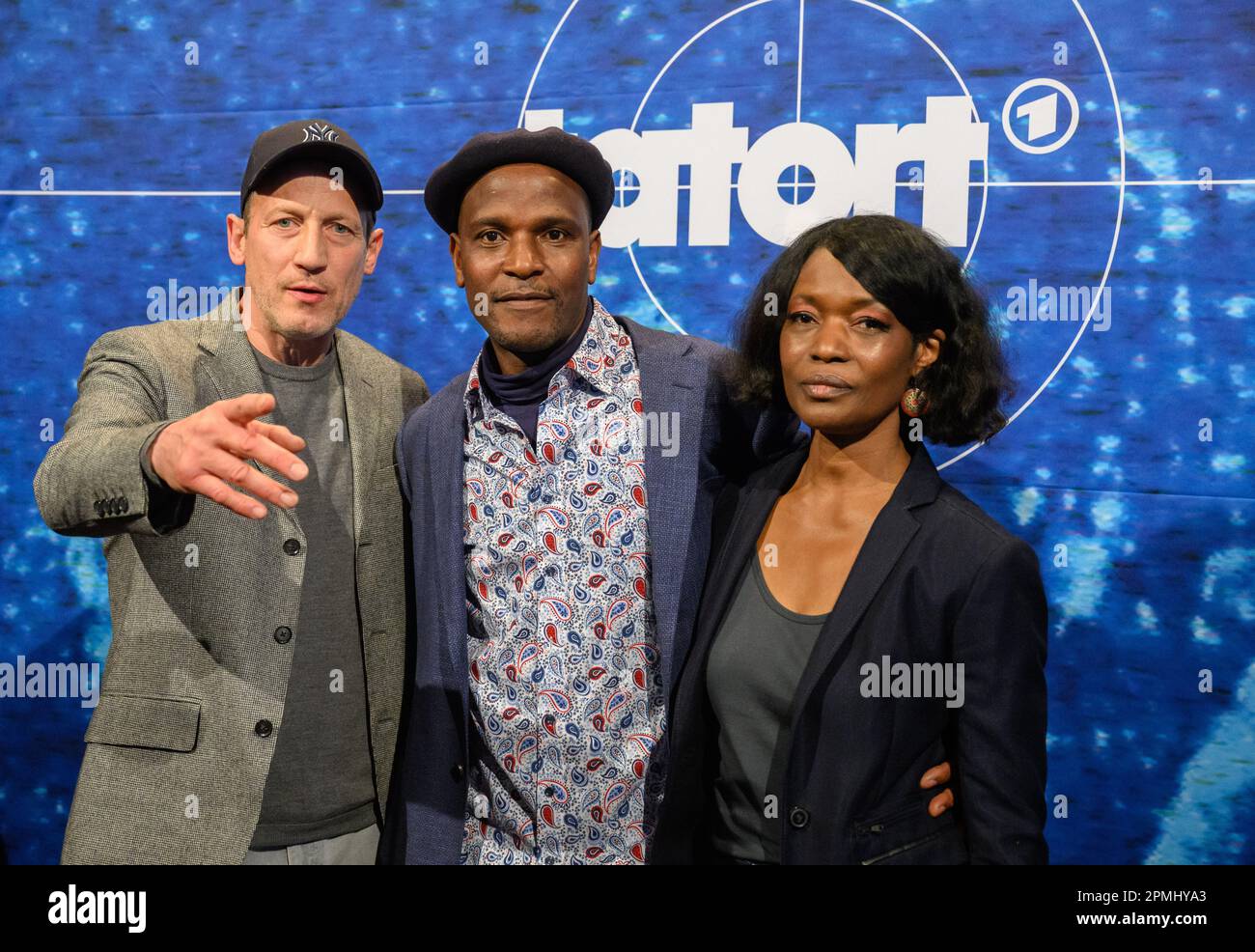 Hanover, Germany. 13th Apr, 2023. Actors Wotan Wilke Möhring (l), Alois ...