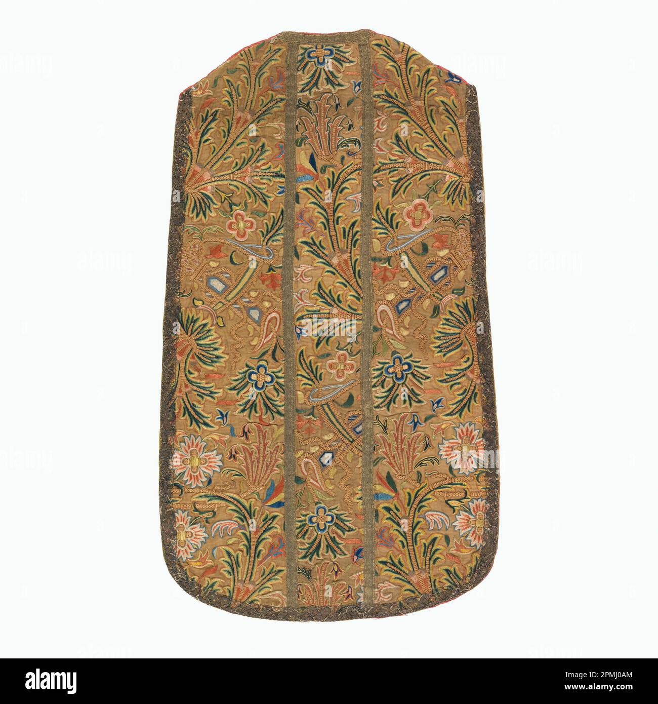 Gold silk thread Cut Out Stock Images & Pictures - Alamy