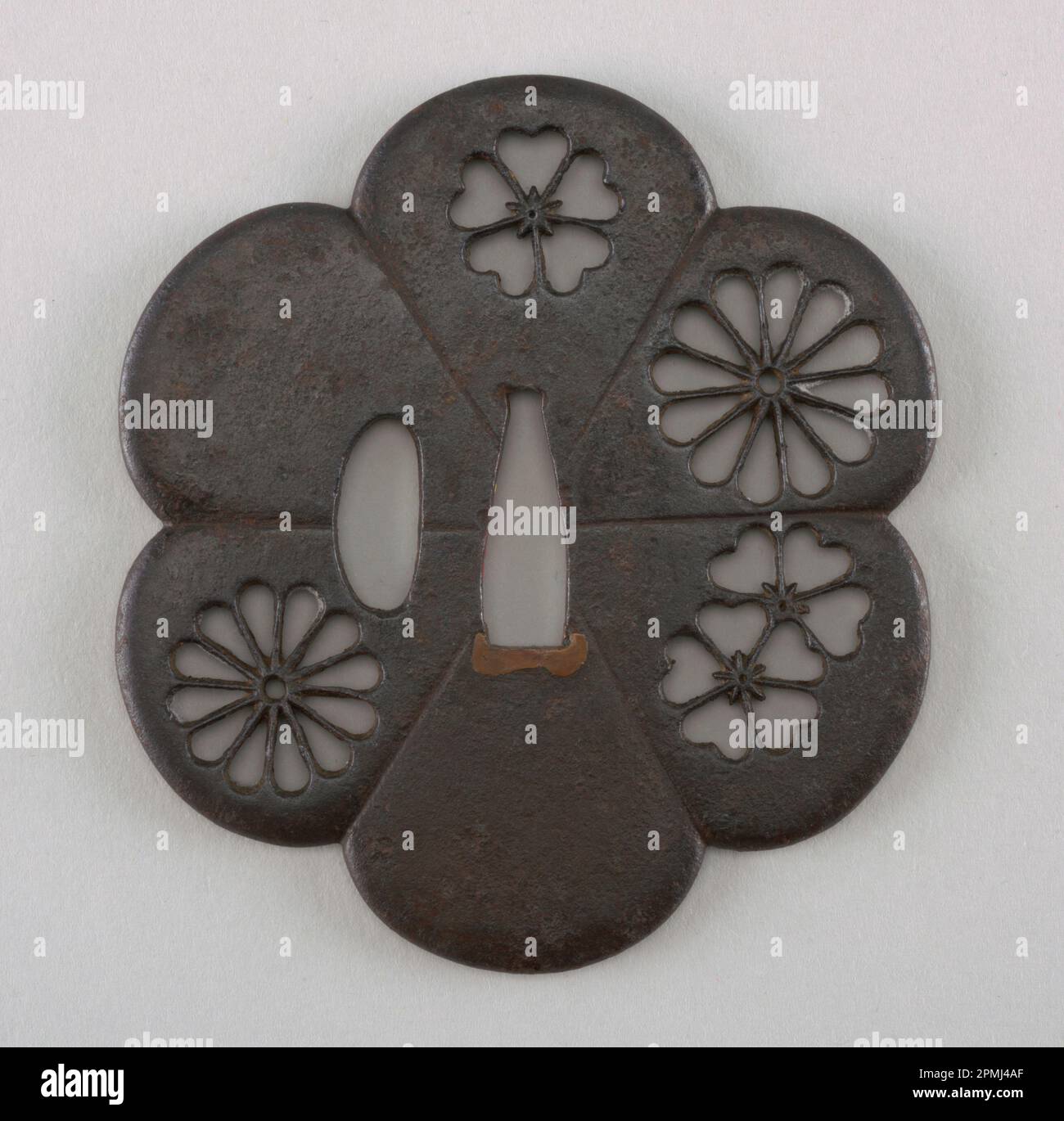 Tsuba (Japan); iron [tetsu] Stock Photo - Alamy