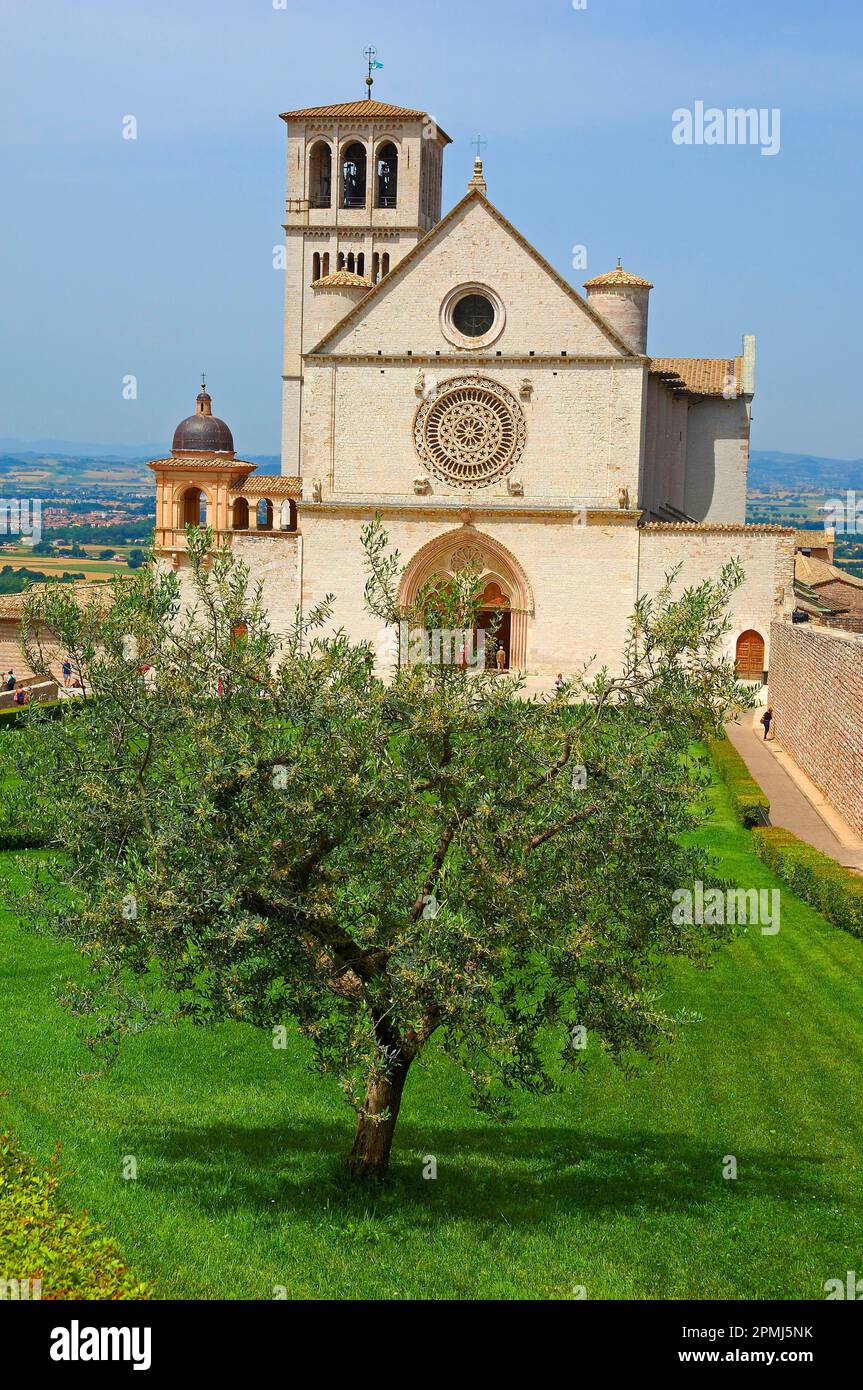 Assisi, Basilica di San Francesco, Basilica of Saint Francis, UNESCO ...