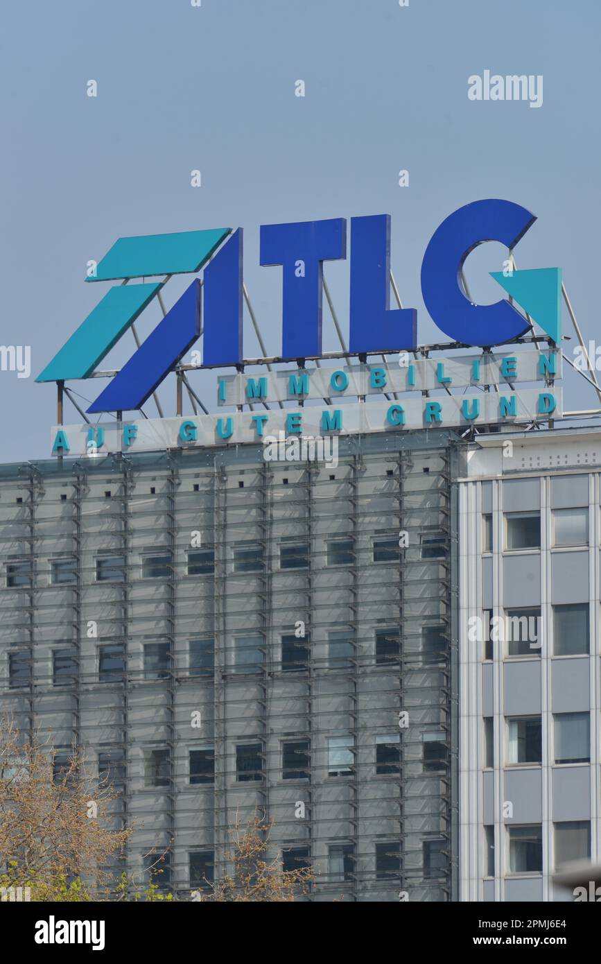 Electrical engineering hi-res stock photography and images - Alamy