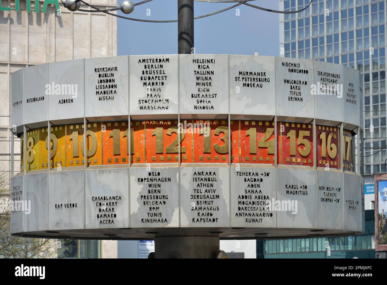 Landmark world time clock hi-res stock photography and images - Alamy