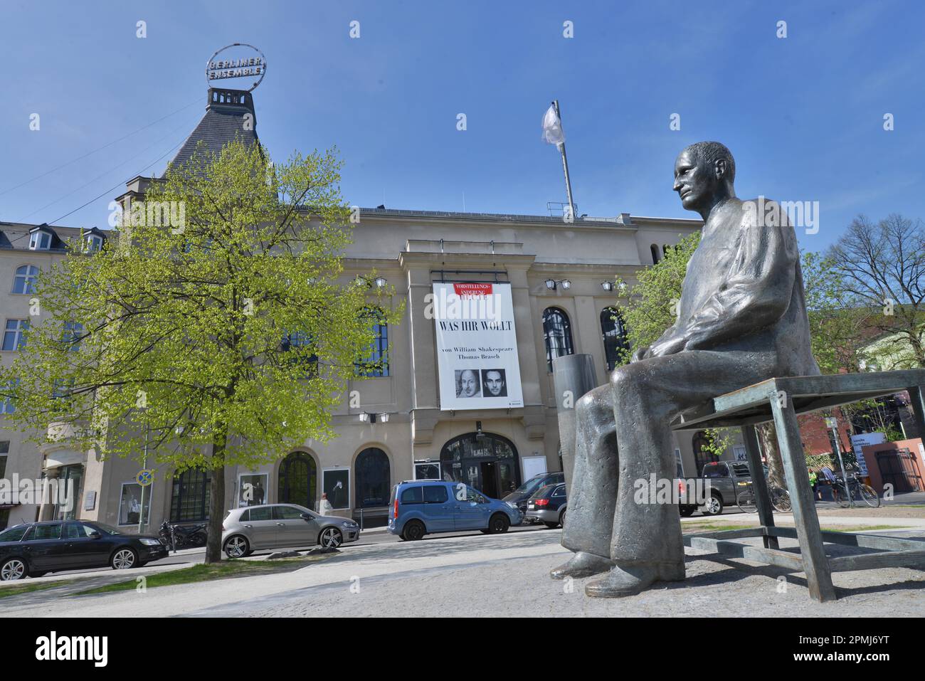 Bertolt Brecht Statue, Berliner Ensemble, Schiffbauerdamm, Mitte ...