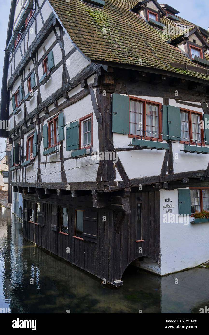 The leaning house hi-res stock photography and images - Alamy