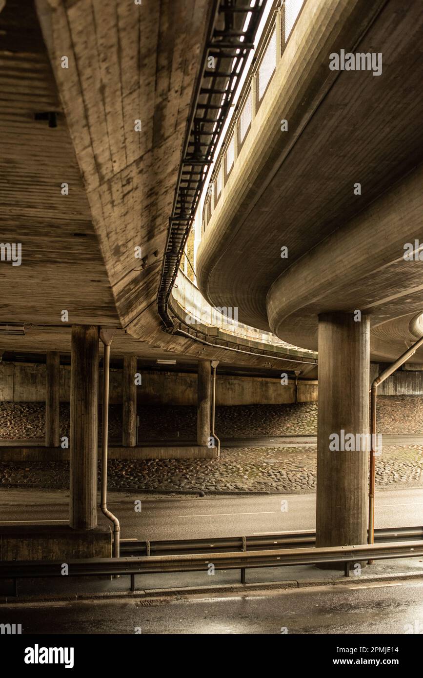 Overpasses and viaduct hi-res stock photography and images - Alamy