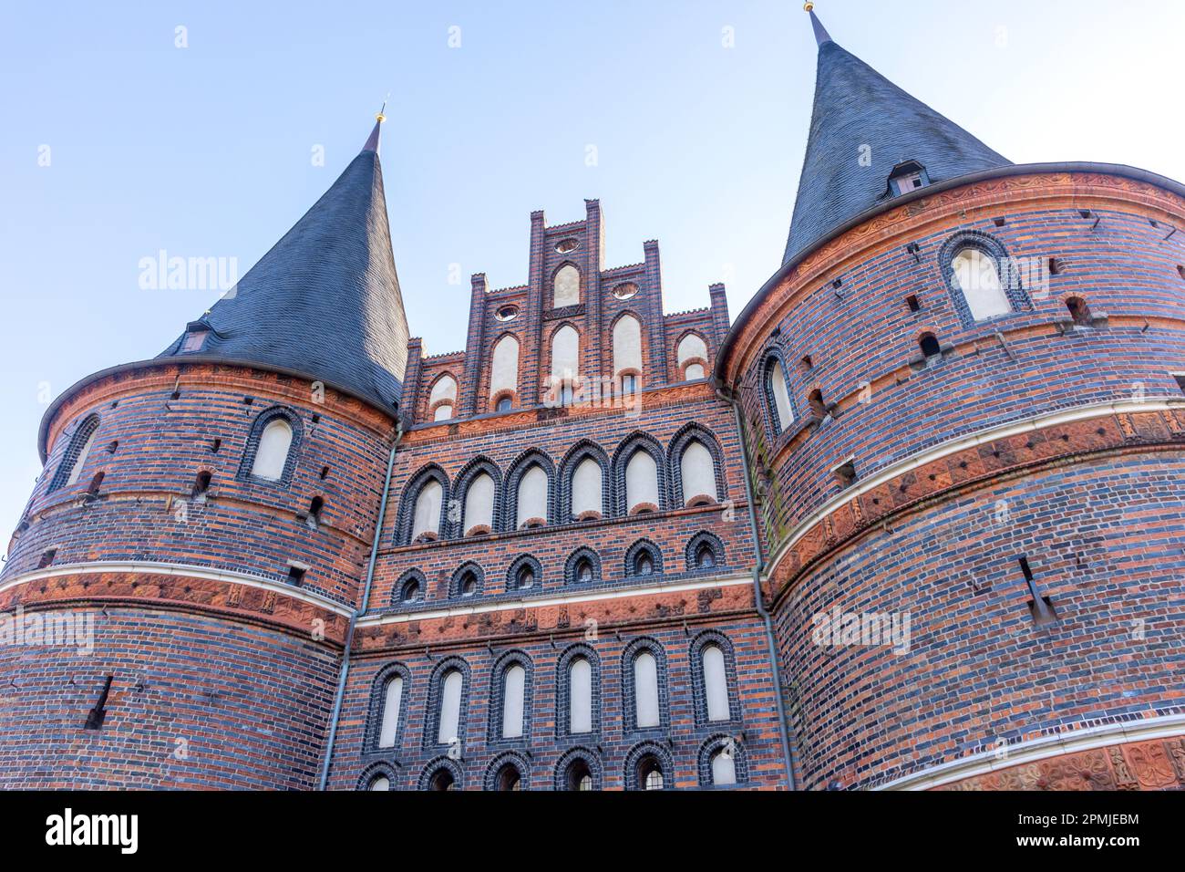 15th century Holstentor (Holsten Gate), Holstentorplatz, Lübeck ...