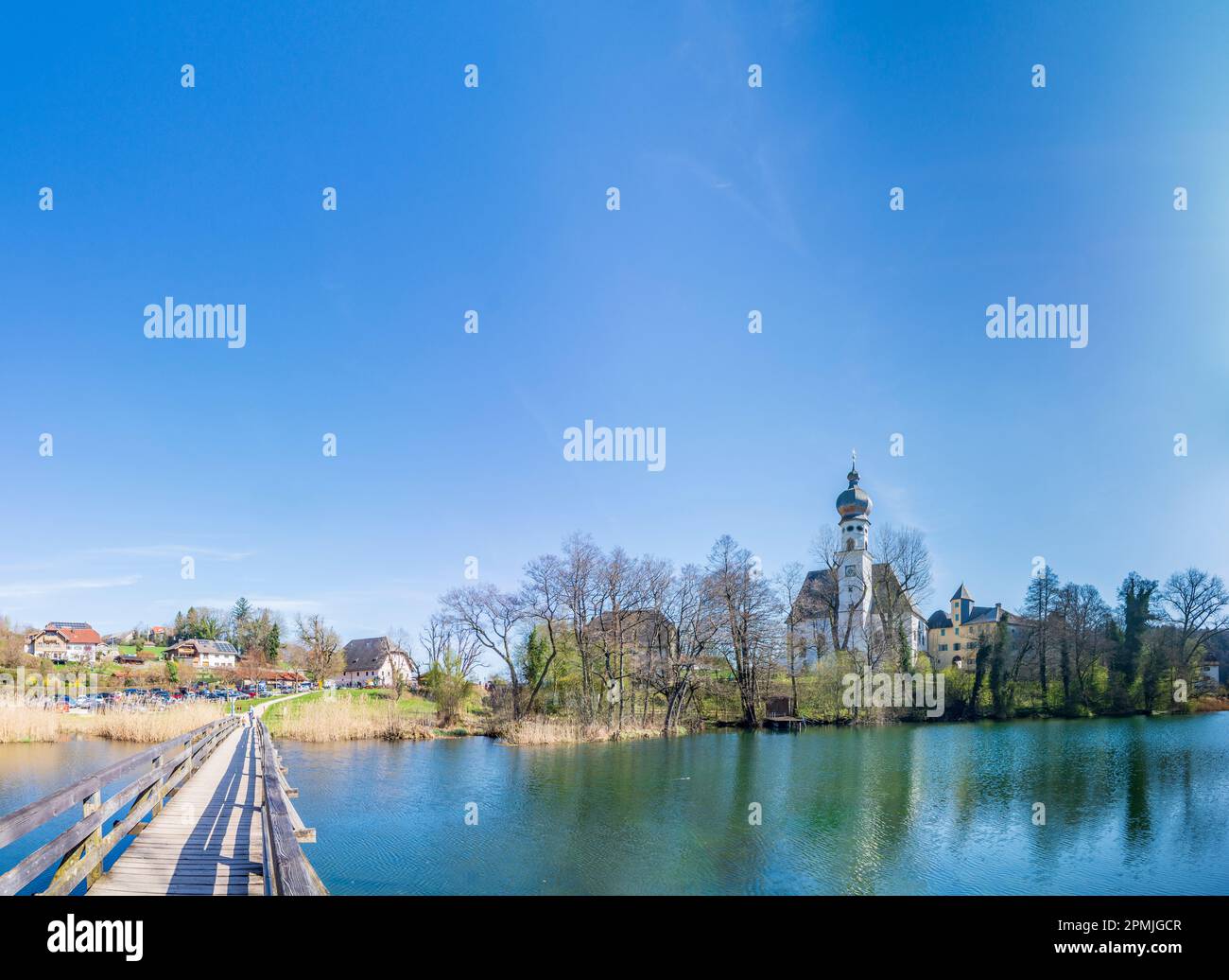 Anger: church St. Peter und Paul and former abbey Höglwörth, lake ...