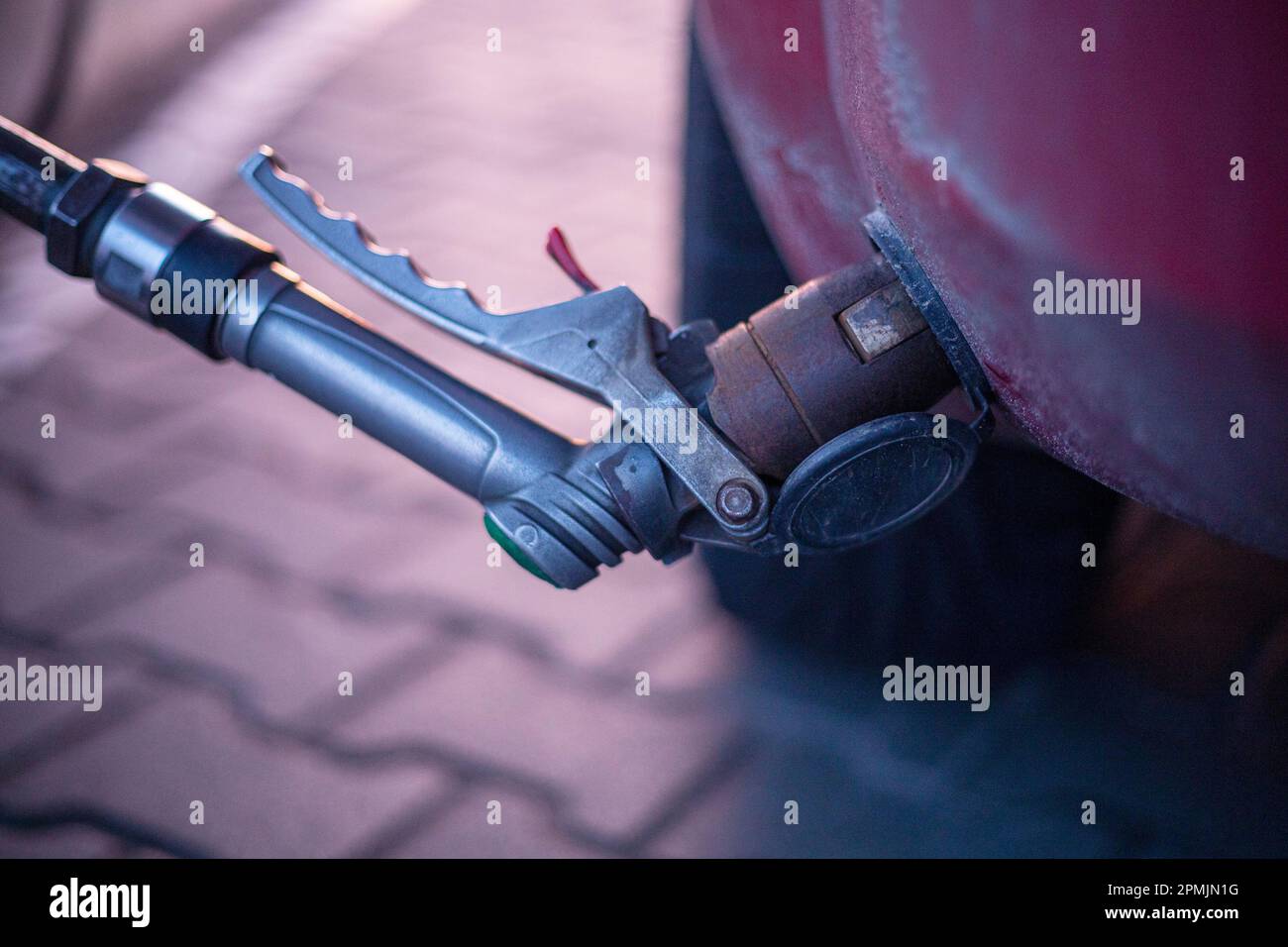 Car wash convenience hi-res stock photography and images - Alamy