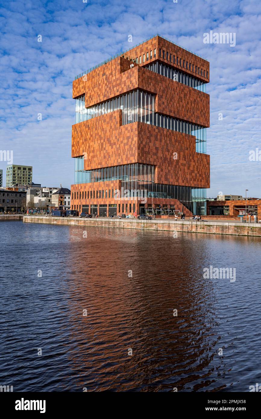 The MAS, Museum aan de Stroom, Museum am Strom, Bonapartdok, Harbour ...